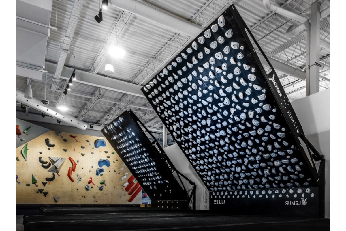 Mur Inclinable 12x12 - Kilterboard